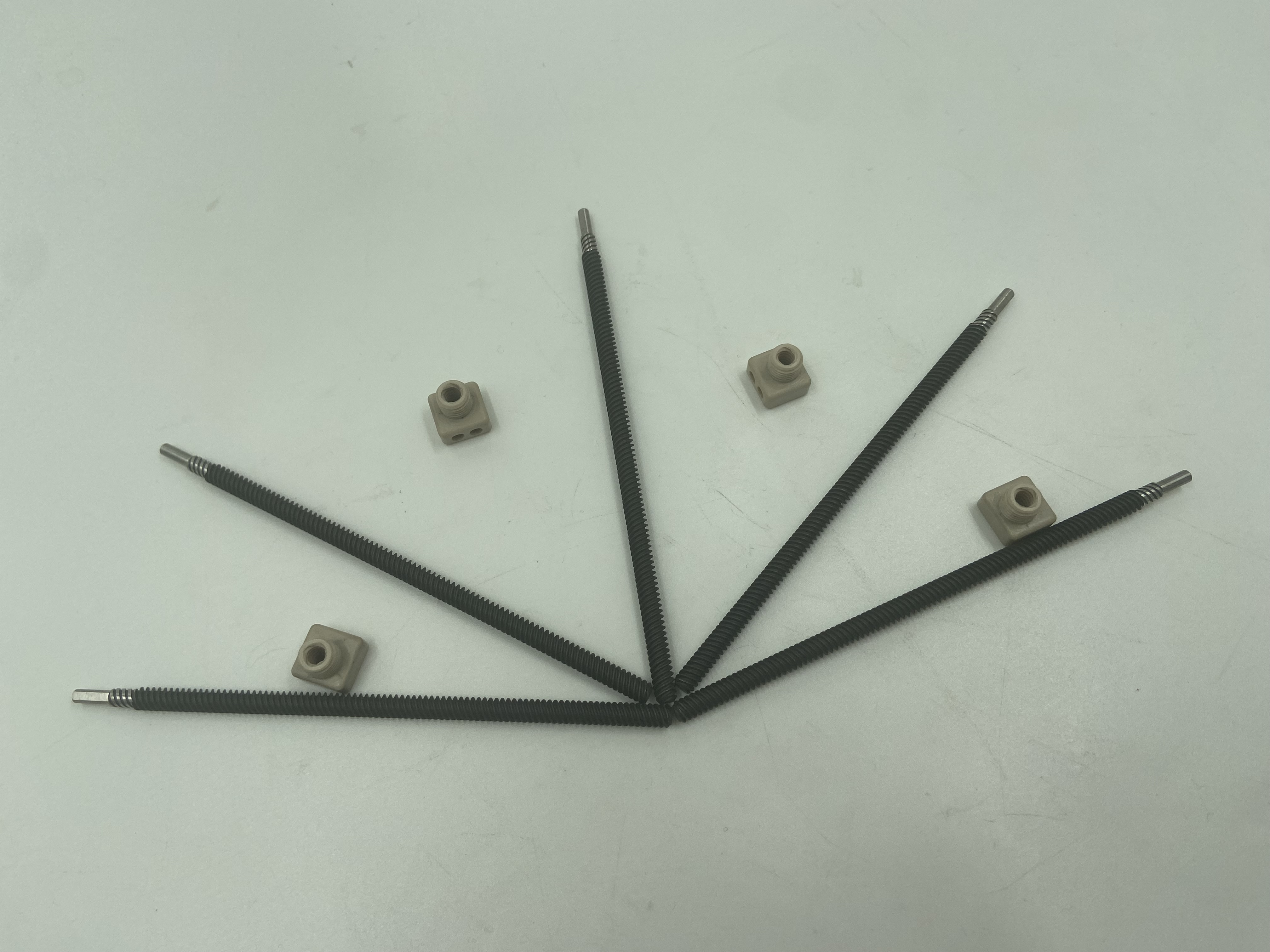 What Are Advantages of Lead Screw with Molybdenum Disulfide Coating? - ALM